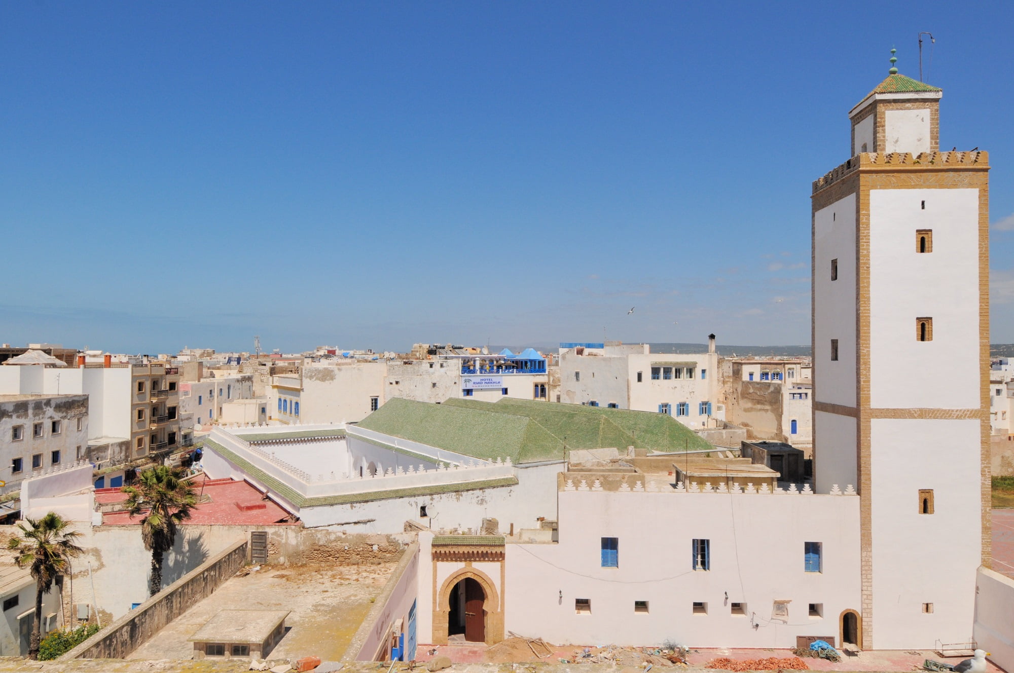 As-Sawíra na vlastní pěst (průvodce 2025)