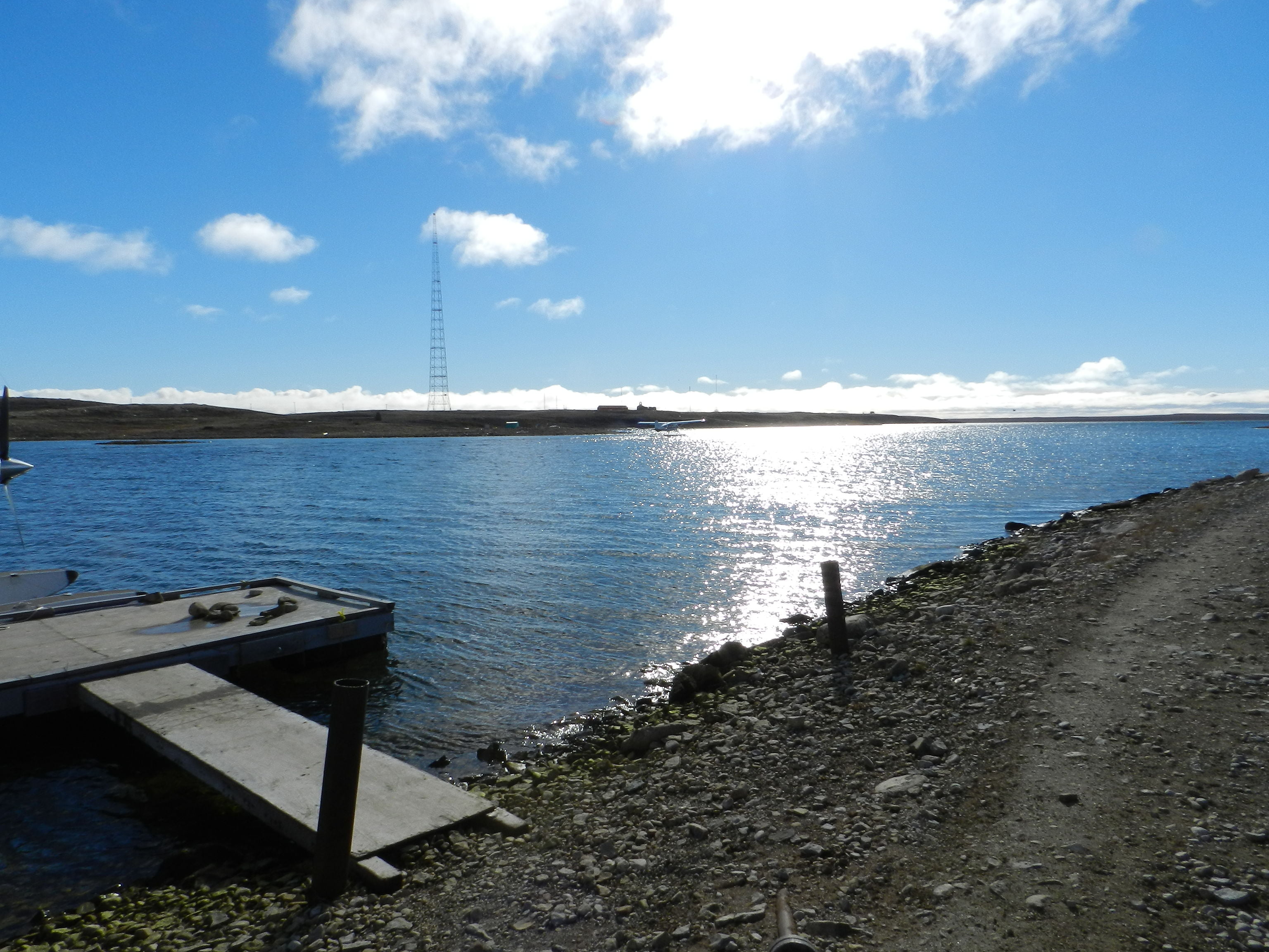 Cambridge Bay na vlastní pěst (průvodce 2026)