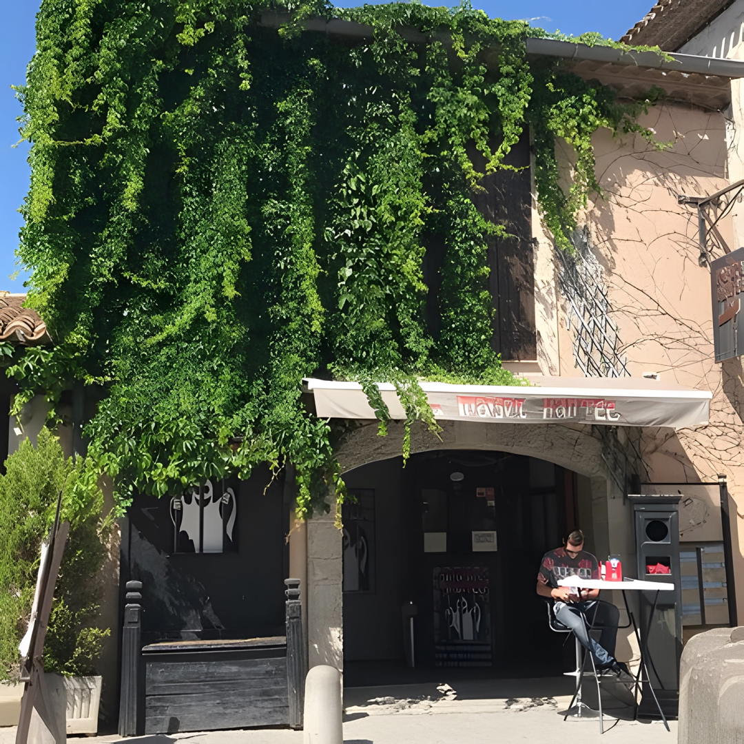 La Maison Hantee