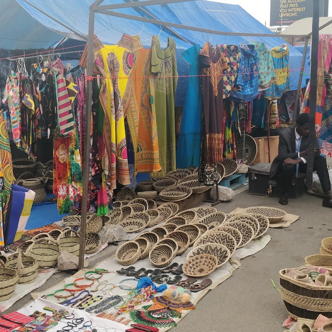 Sunday Crafts Market