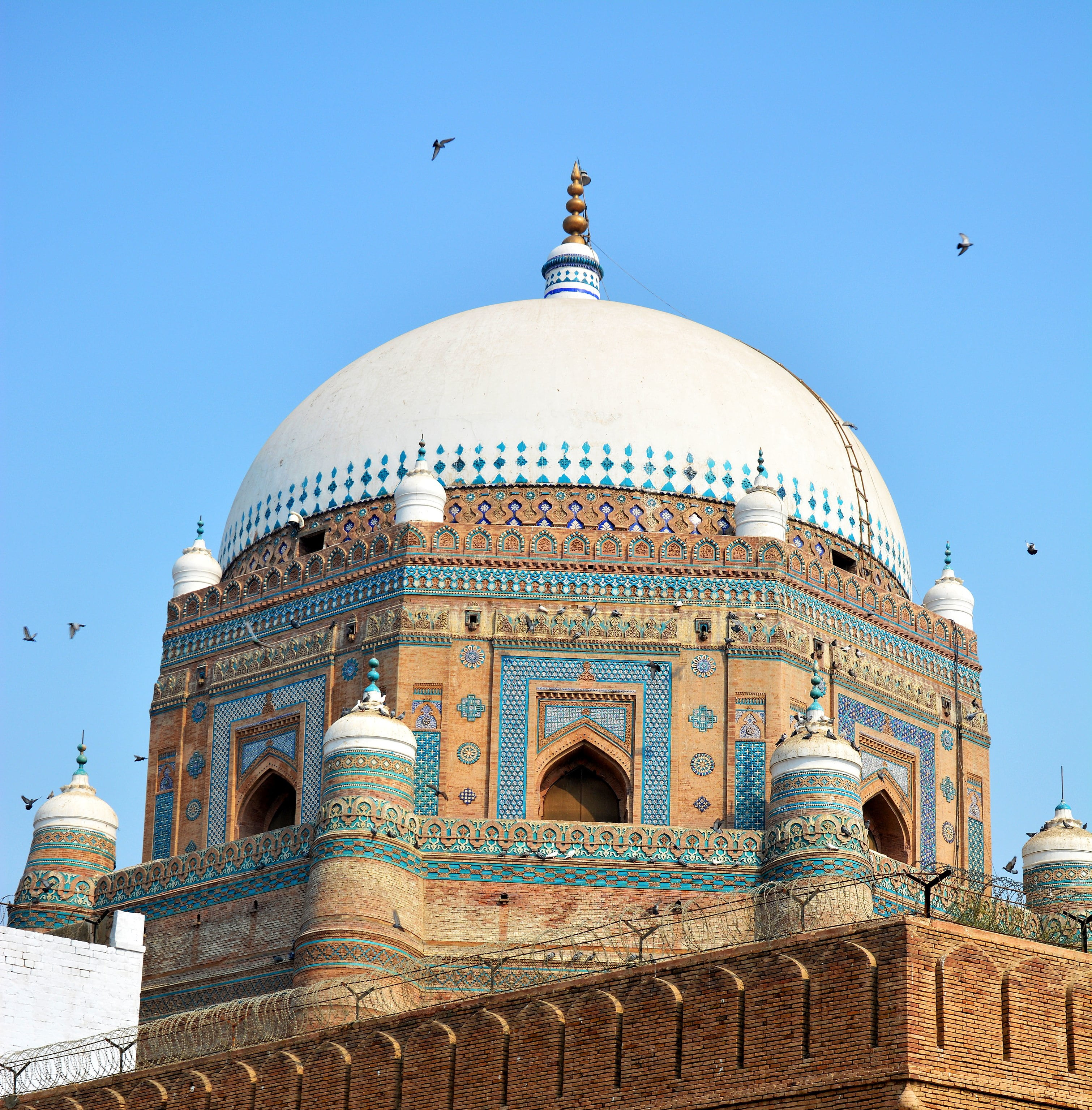 Multán na vlastní pěst (průvodce 2025)